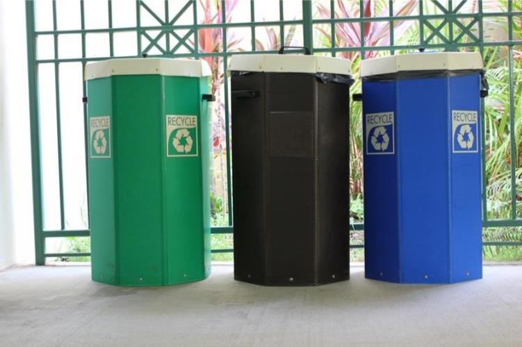 Recycling options for dorm residents | News | manoanow.org