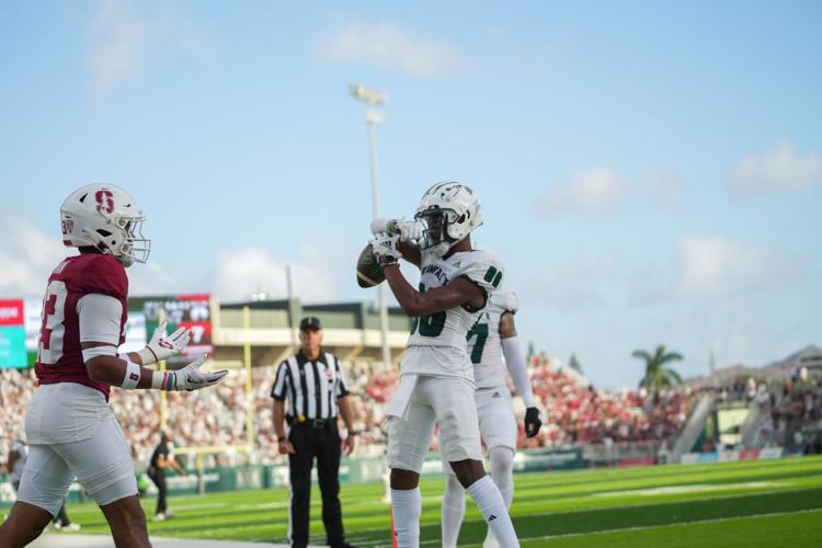 Rainbow Warriors cut down by Stanford in home debut: 37-24 | Ka Leo ...