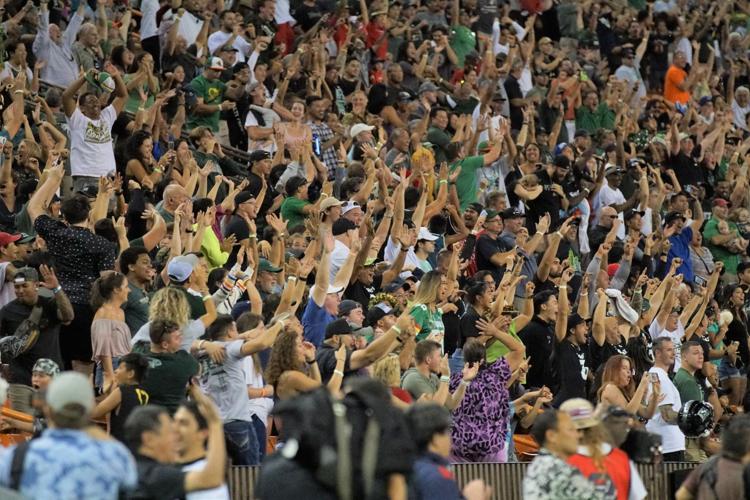 Late heroics lift ‘Bows to Hawai‘i Bowl victory | Sports | manoanow.org