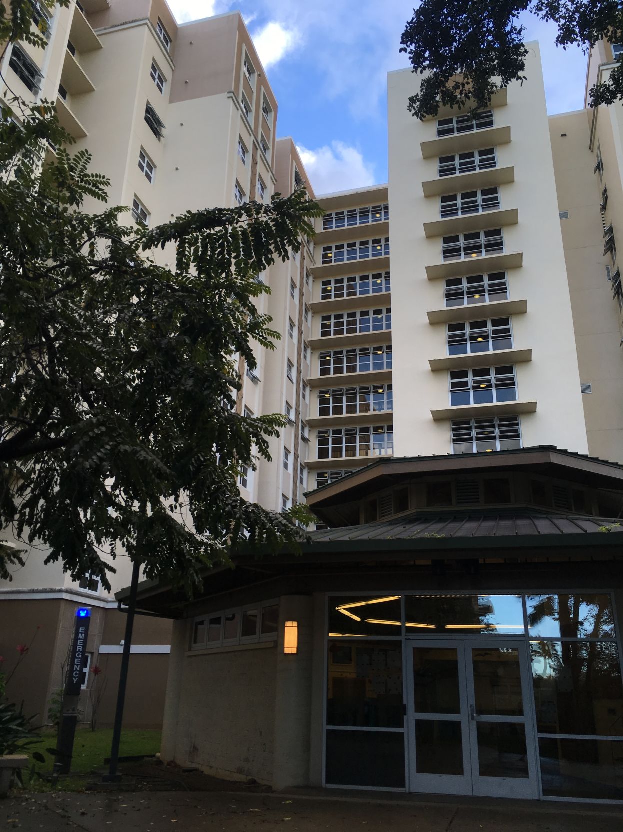 Campus Housing Options at UH Mānoa | Special Issues | manoanow.org