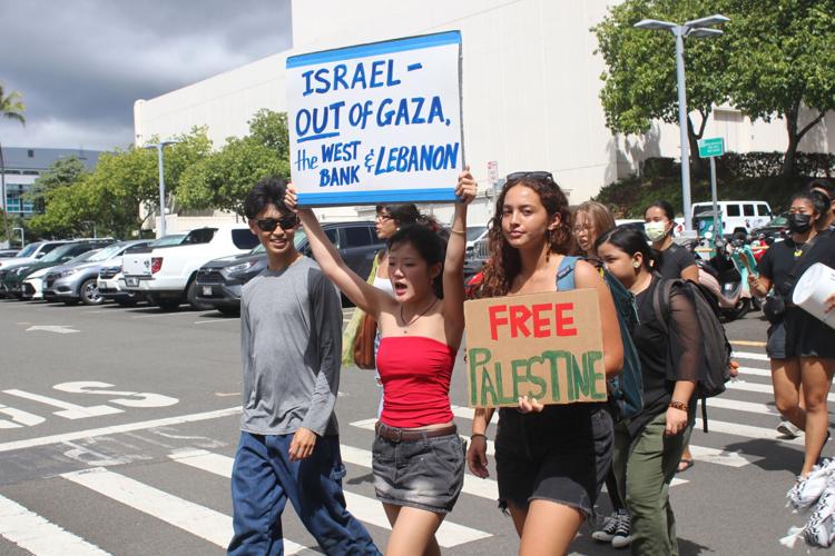 Palestine Support Rally marches through UHM Campus | Ka Leo | manoanow.org
