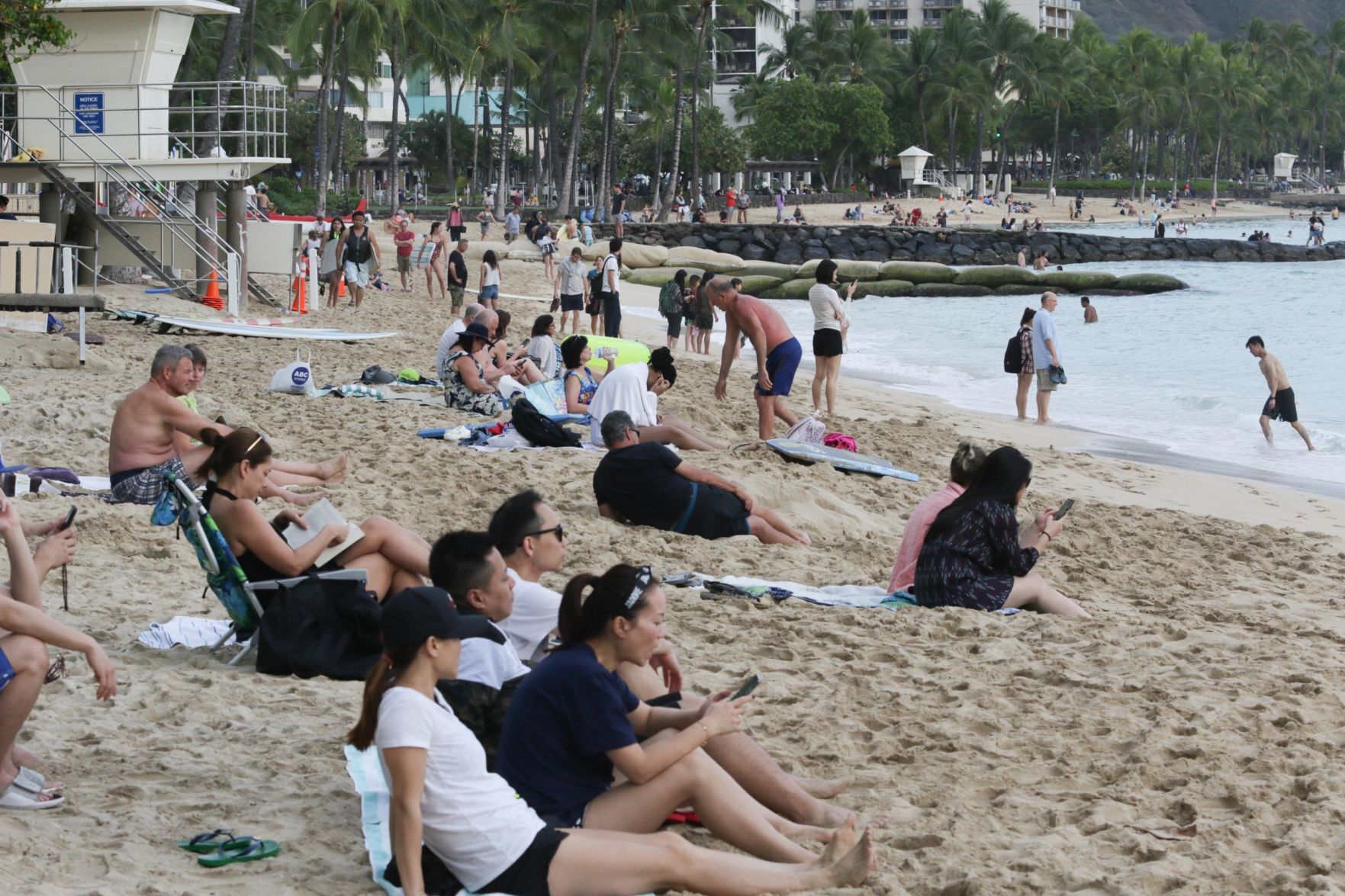 UHERO predicts Hawaiʻi headed for mild recession | Ka Leo | manoanow.org