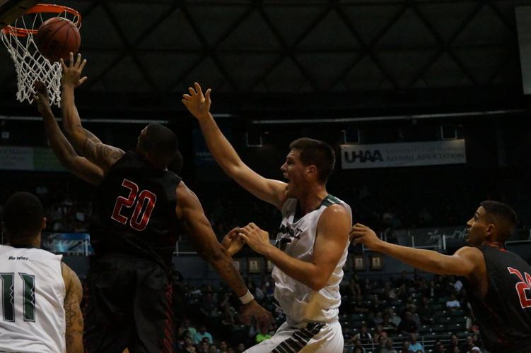 Rainbow Warriors ice out UH-Hilo Vulcans | Sports | manoanow.org