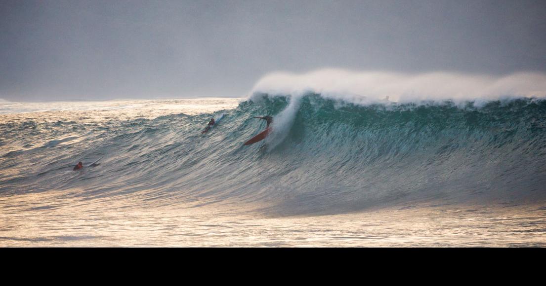 20 to 30 feet waves on north-facing shores until 6 p.m. Thursday ...