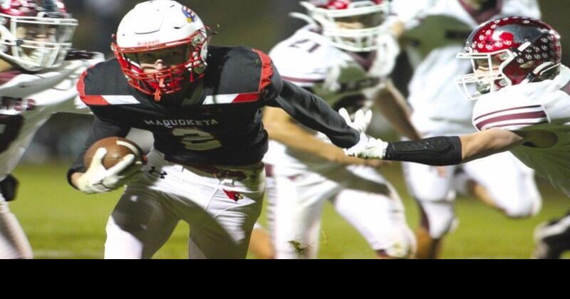 Mustangs defense stifles Maquoketa Cardinals | Sports | maqnews.com