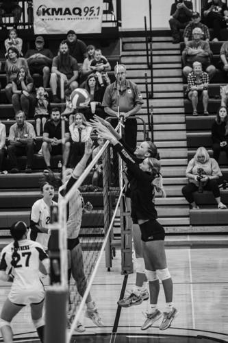 Cards win first conference game on Senior Night | Sports | maqnews.com