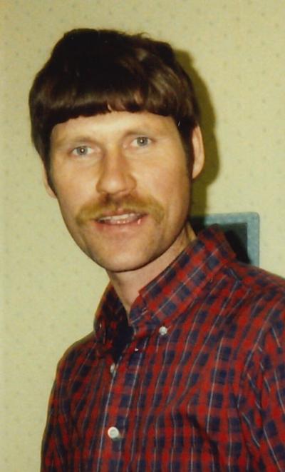 RICHARD DAVIS | Obituaries | maqnews.com