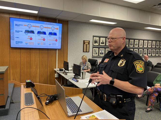 Council names new city manager