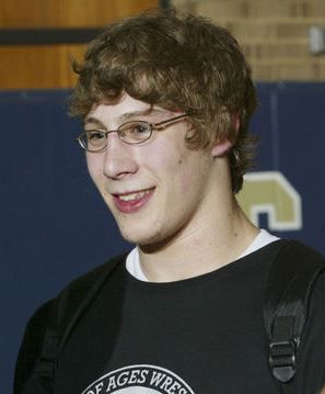 Zzzzz Former Christiansburg wrestling great dies of apparent overdose
