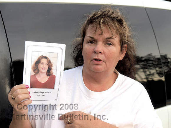 Mother: Robbery possible motive for Harbours slaying