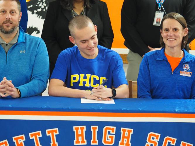 Bassett high school cross-country runner Jake Arnold has won races ...