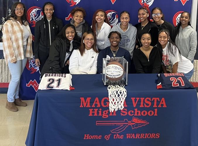 Magna Vista's DeeDee Giggetts commits to Averett women's basketball