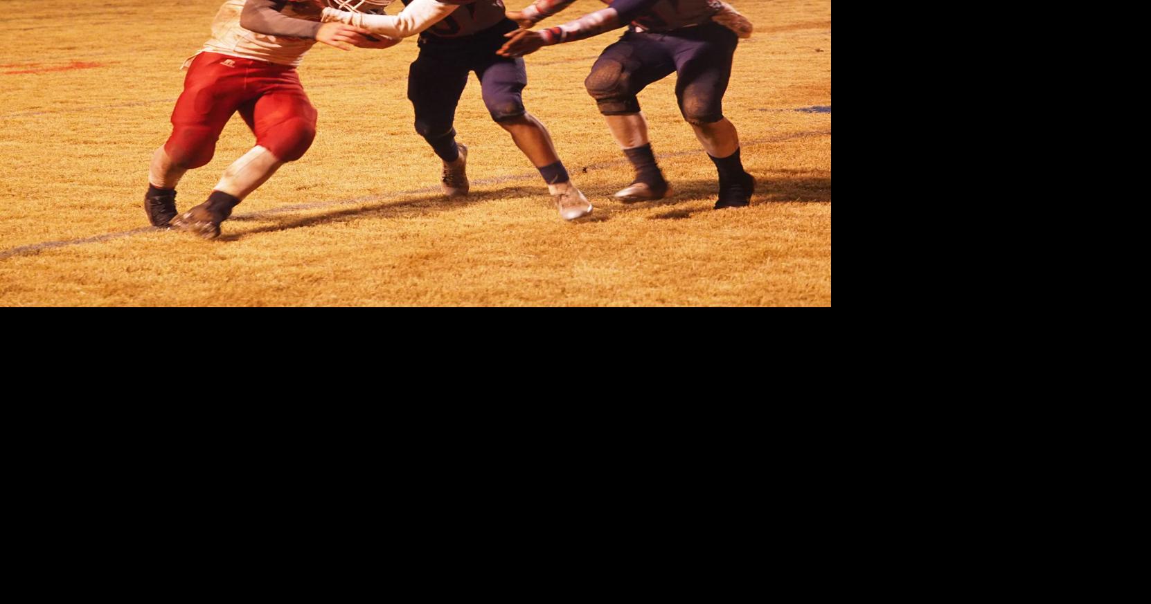 Rapid Reaction: Tunstall bests Magna Vista Region 3D football playoff ...