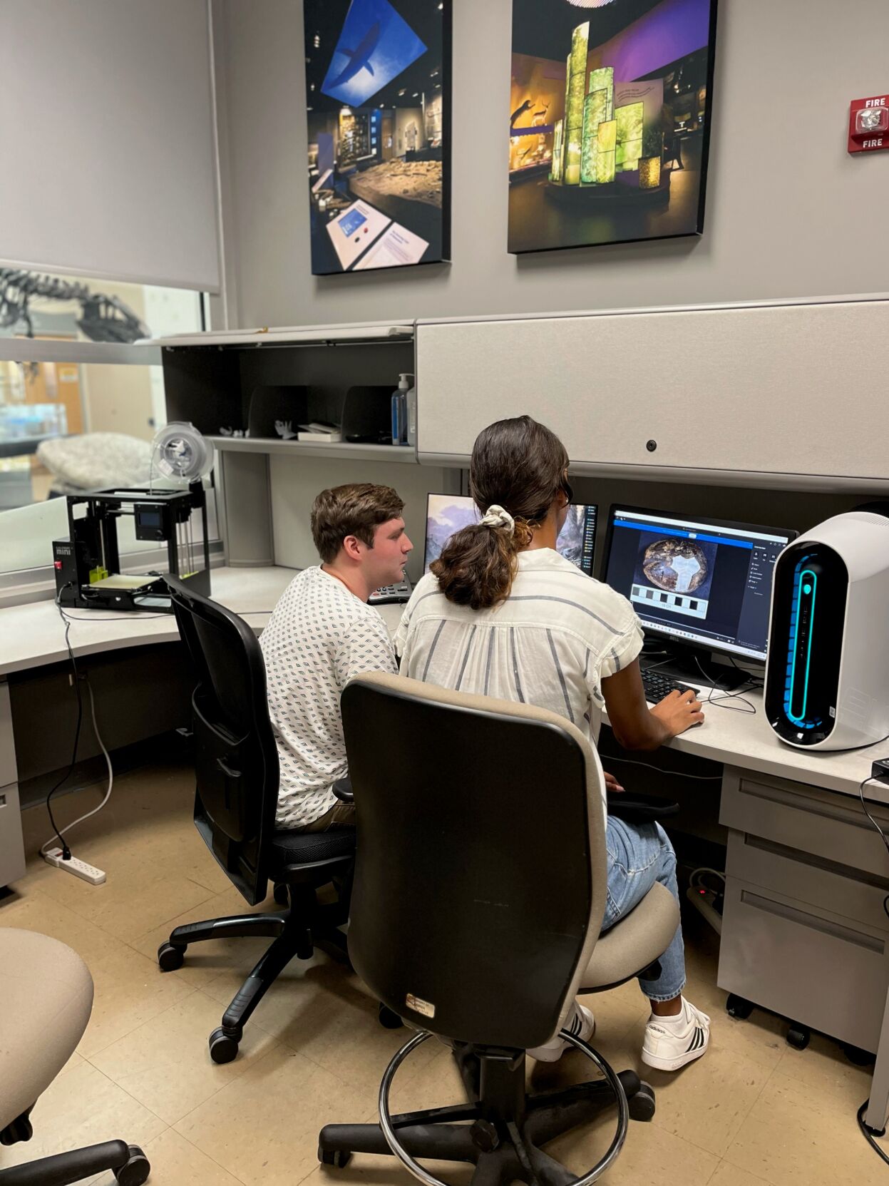 VMNH housed two Smithsonian interns for the summer