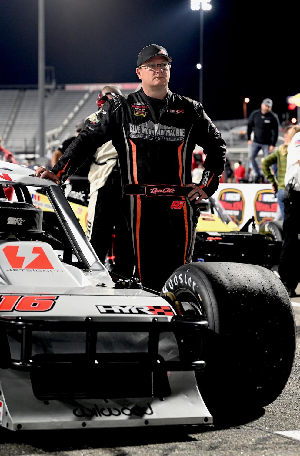 Ryan Preece wins NASCAR Whelen Modified Tour race at Martinsville Speedway