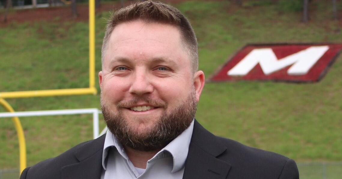 'It's just a great community to be in': Martinsville football coach Joe ...