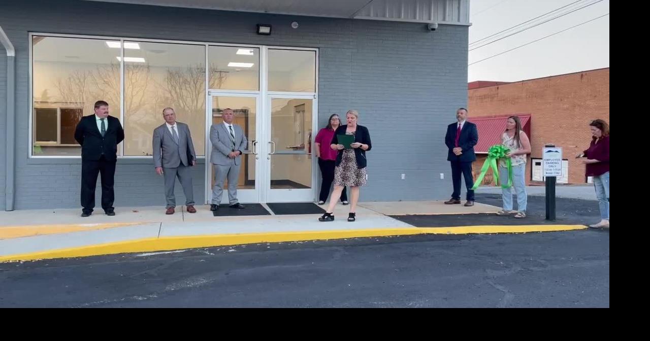 PCPS moves into new building