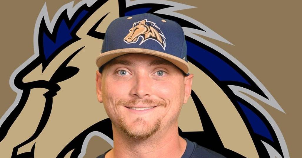 Mustangs hire Kregg Snook as manager for 2023 season