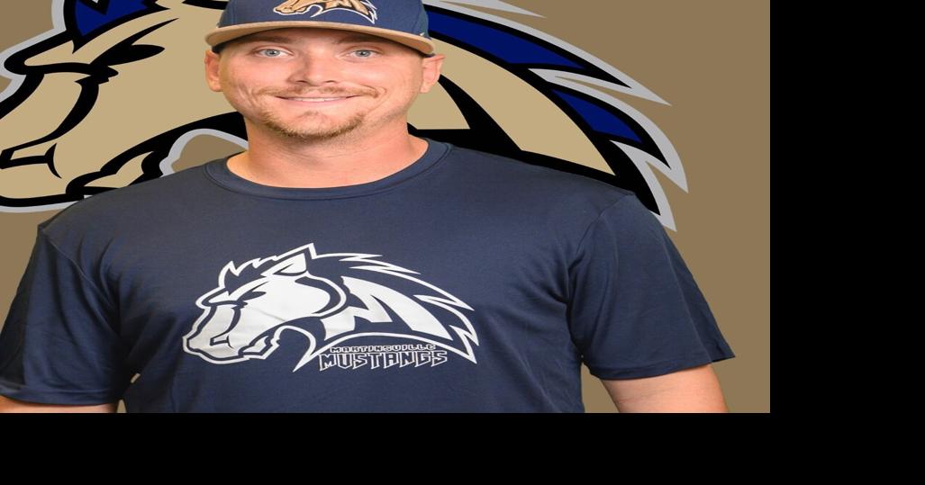 Mustangs hire Kregg Snook as manager for 2023 season