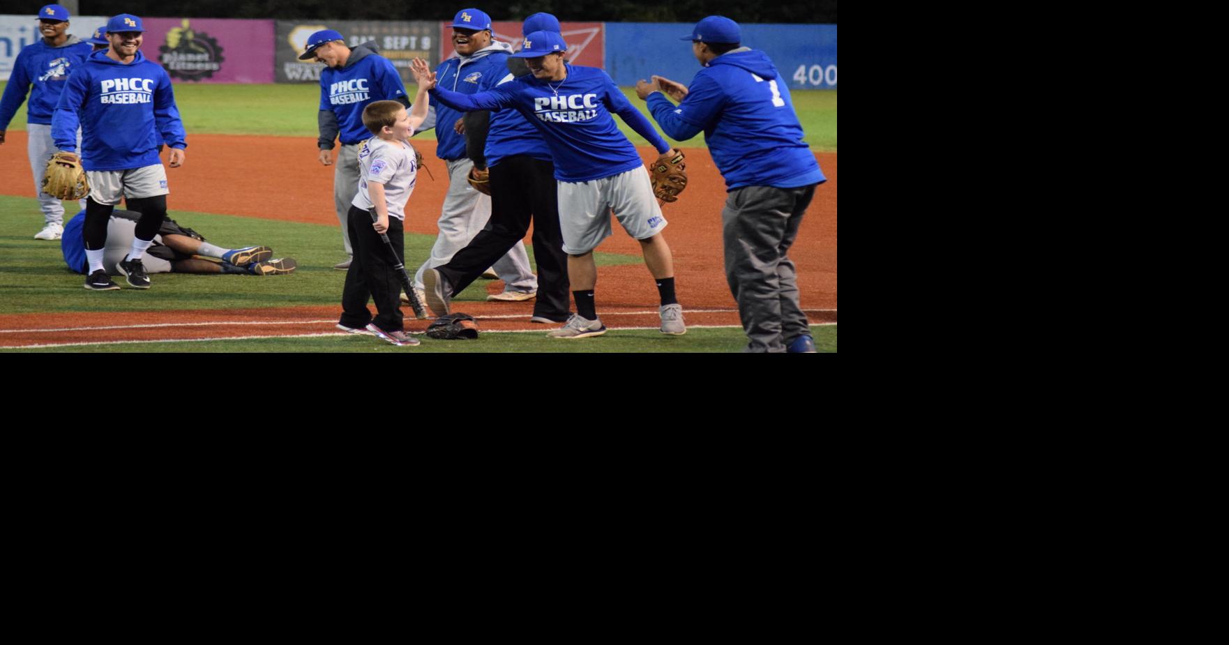 PHCC baseball hosts Franklin County Challengers for fun night of baseball