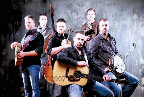 Josh Shilling takes on Nashville as album climbs the charts