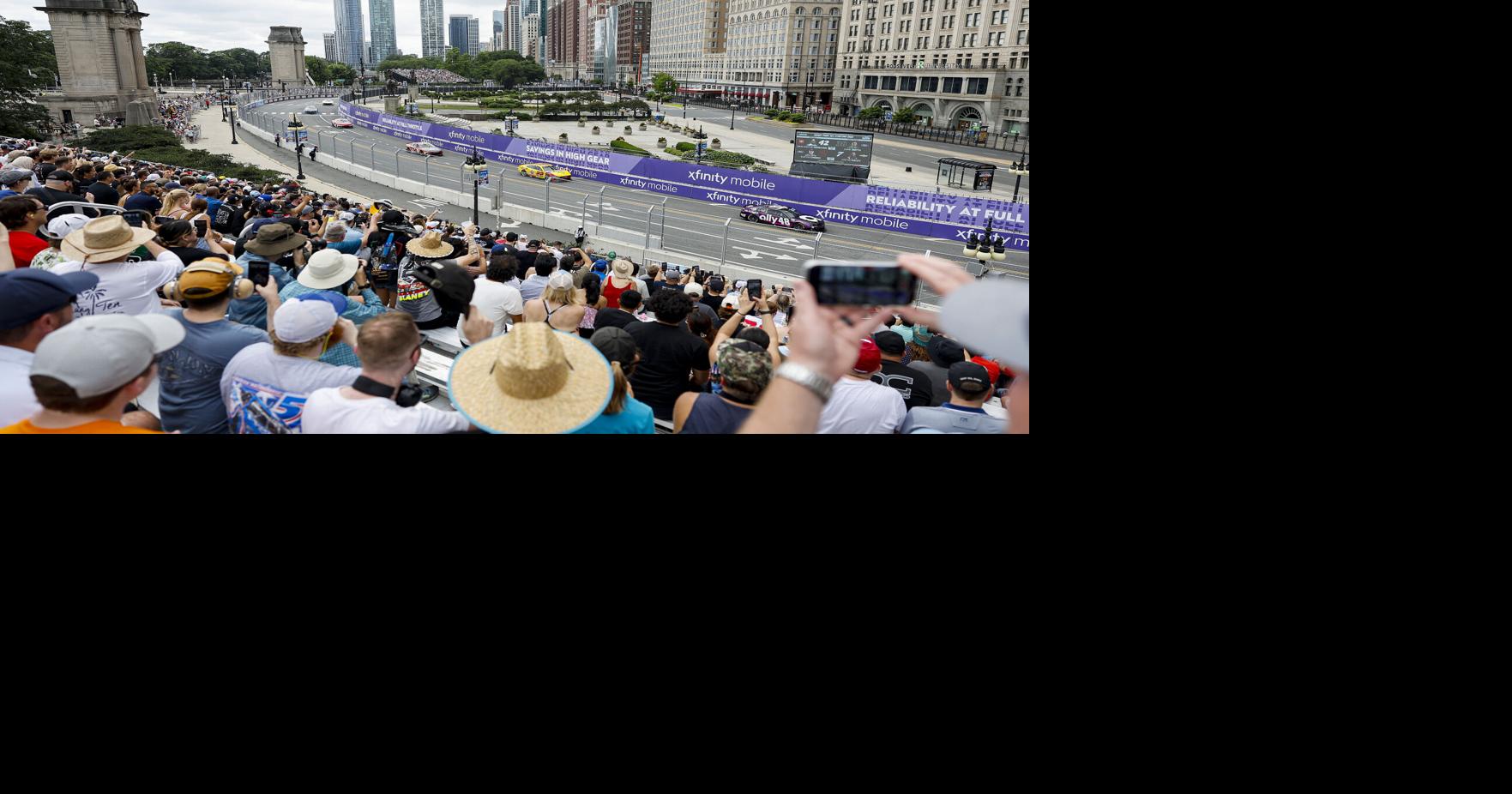 Wreck relegates Berry to 34th at Chicago