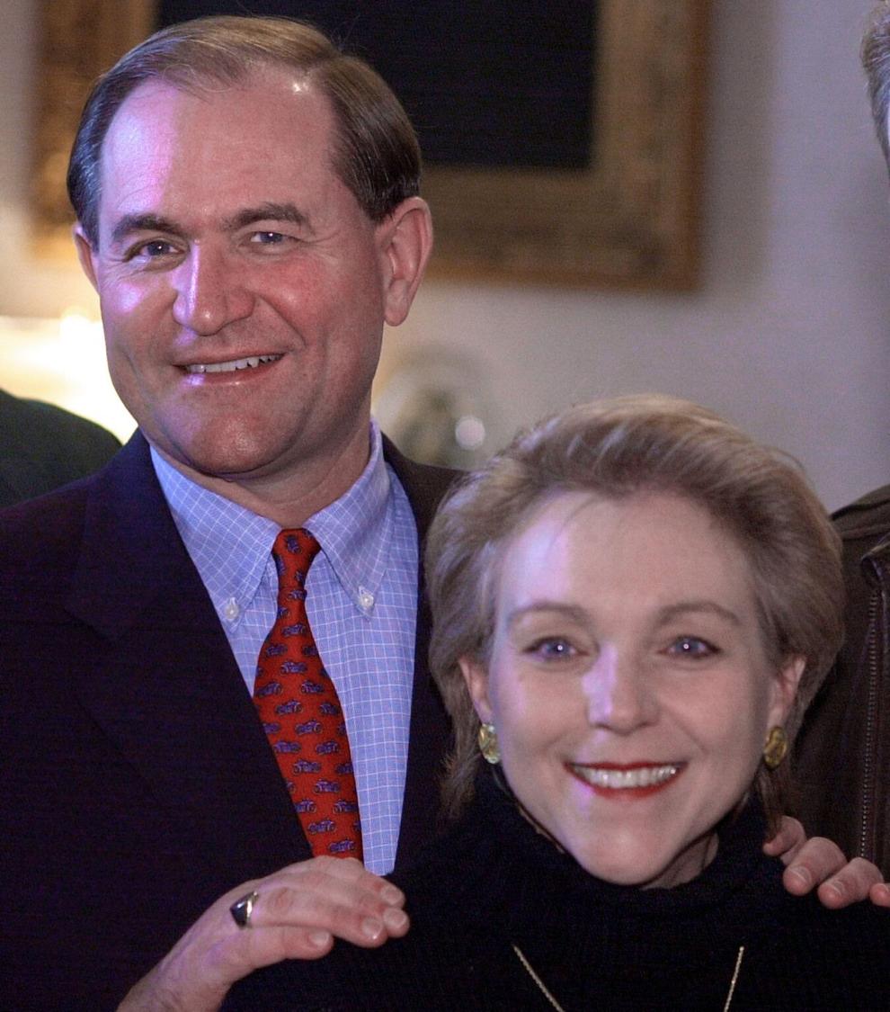 Former Virginia first lady Roxane Gilmore dies