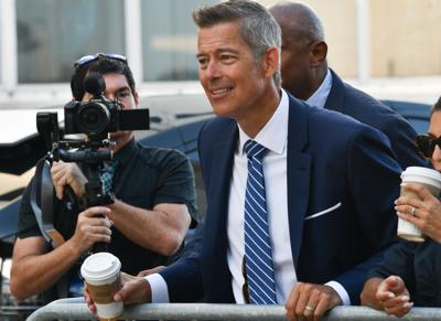 Transportation secretary promotes travel in road trip show
