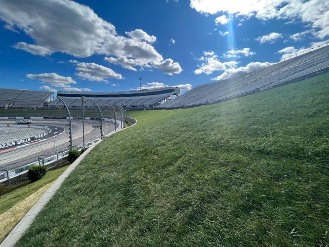 Martinsville Speedway debuts changes that 'ties back to the origins' of ...