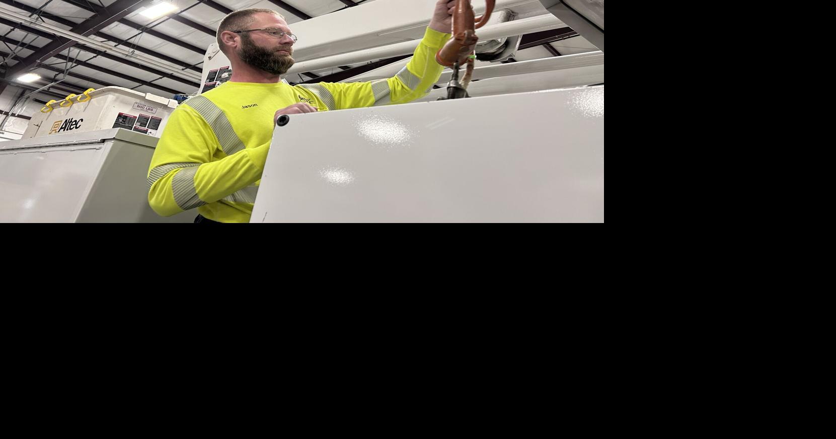 Power companies prepare for weekend storm | News | mayfield-messenger.com