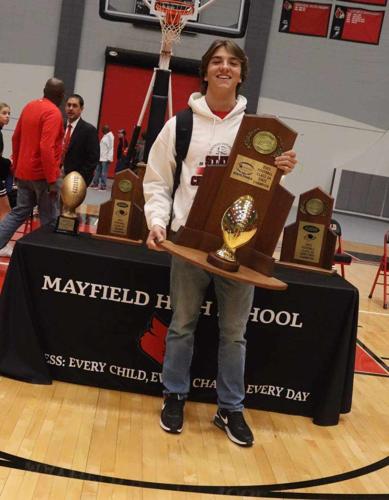 Cartwright caps off high school career on top | Sports | mayfield ...