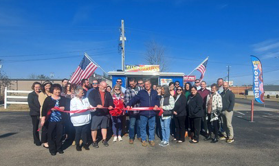 Mayfield/Graves County Chamber of Commerce welcomes Ol’ Glory Mini ...