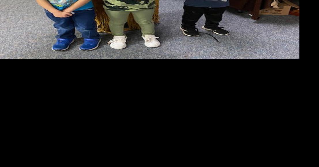 Native American teacher shares her culture with Eastfield students