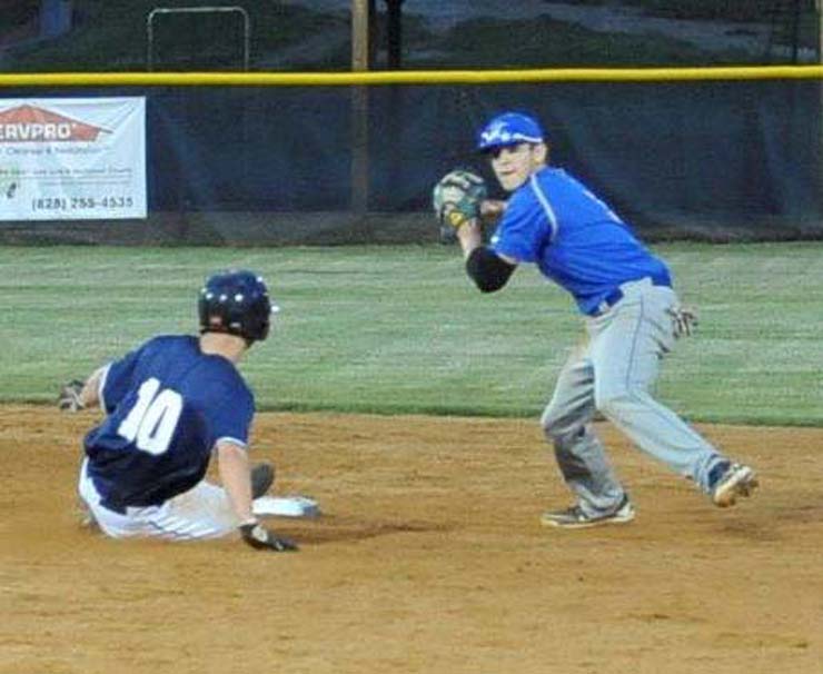 Storybook playoff run ends for Titans