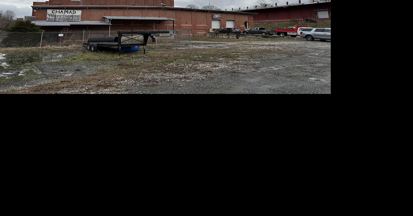 See photos, video of HUD secretary, U.S. Rep. Chuck Edwards visit to ...
