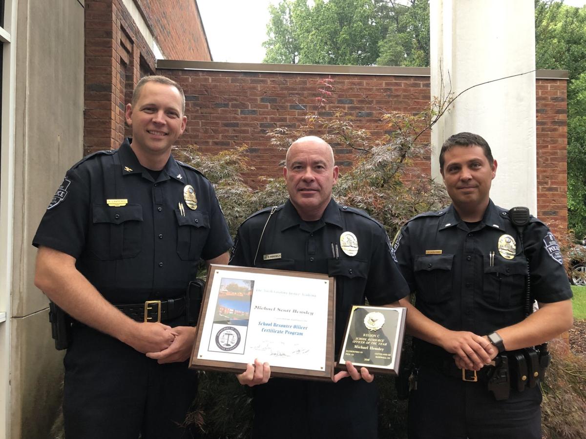 Marion officer receives SRO of the Year award