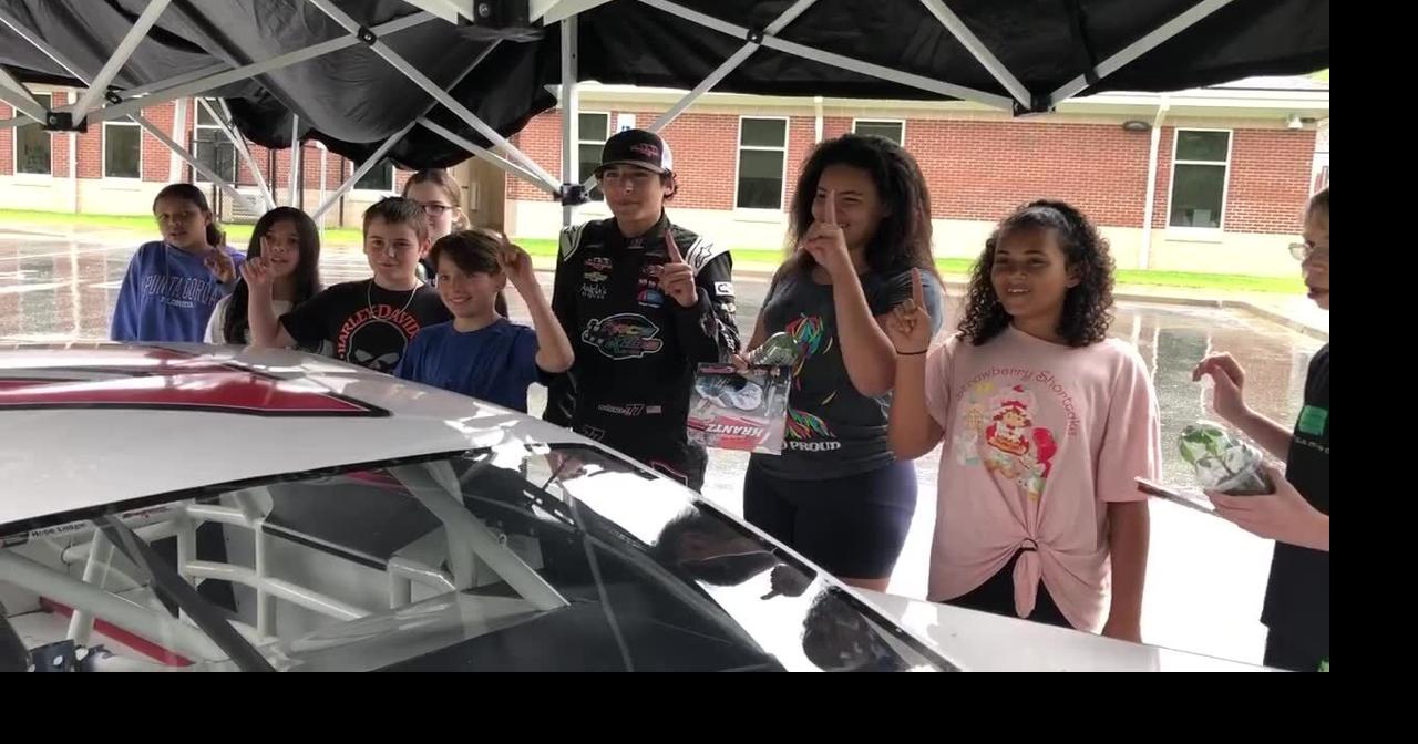 Race for Kids hosts vegetable planting event at Old Fort Elementary
