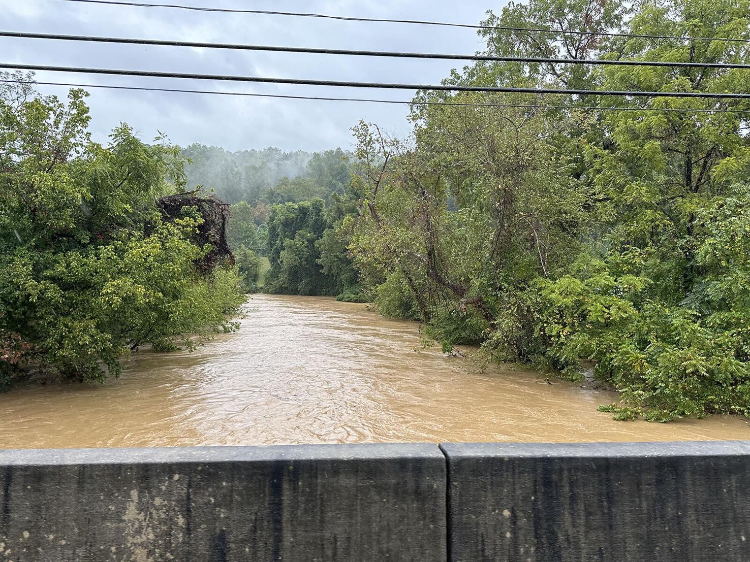 Rain brings flooding to Catawba River in Marion NC