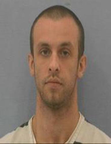 WANTED: Convicted felon sought on weapons charges