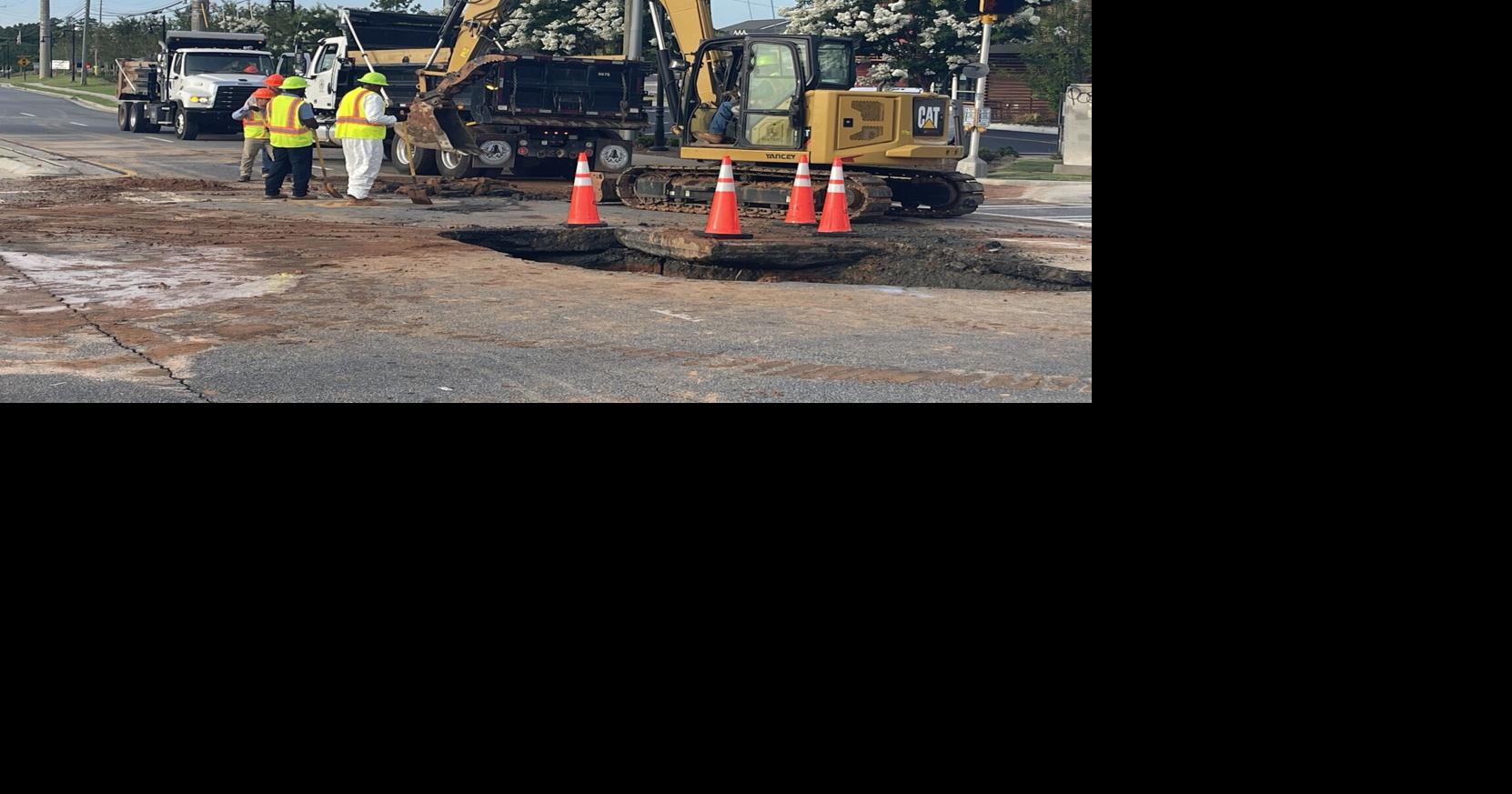 Water main break closes Powers Ferry between Delk and Terrell Mill ...