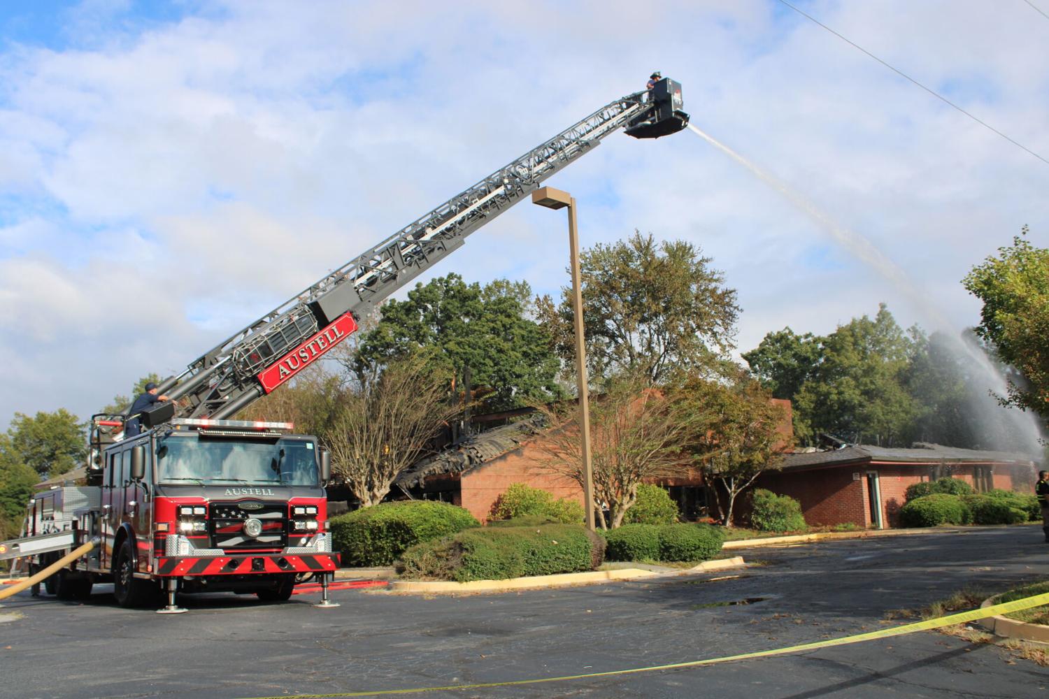 Overnight fire destroys Austell church | Police Fire | mdjonline.com