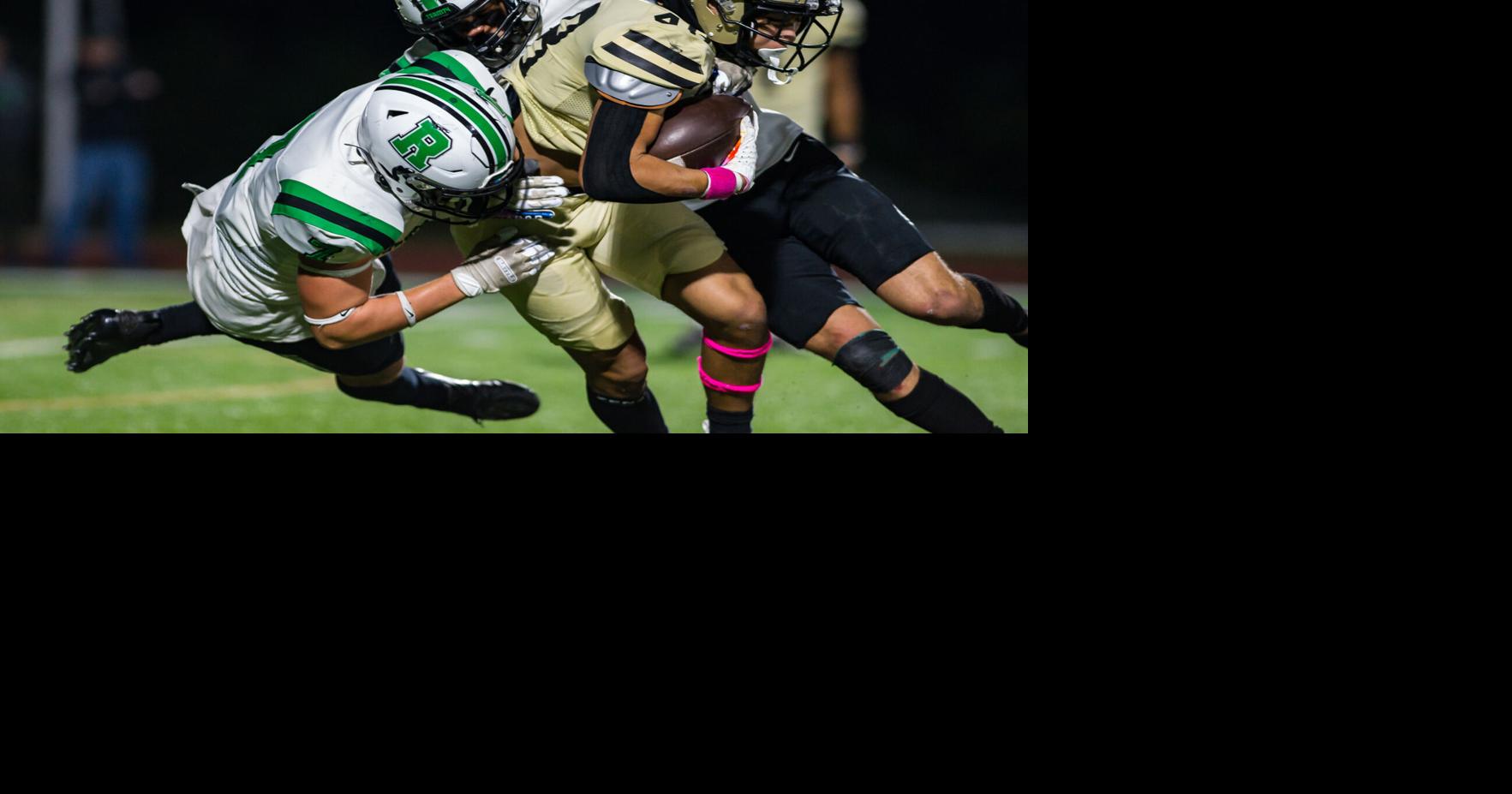 Roswell Eases Past Sprayberry | Cobb Football Friday | mdjonline.com