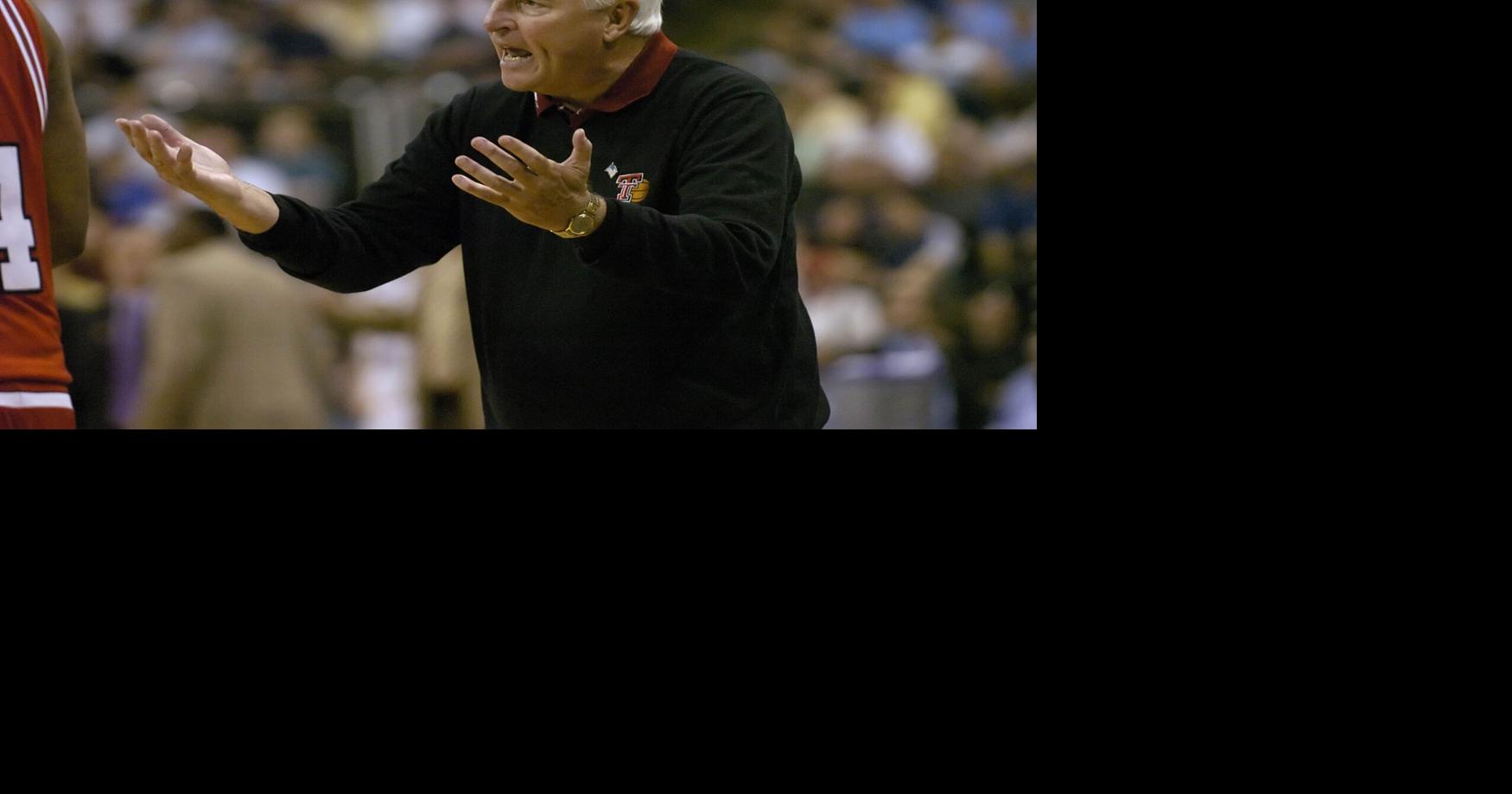Famed and Polarizing College Basketball Coach Bobby Knight Dies at 83 ...