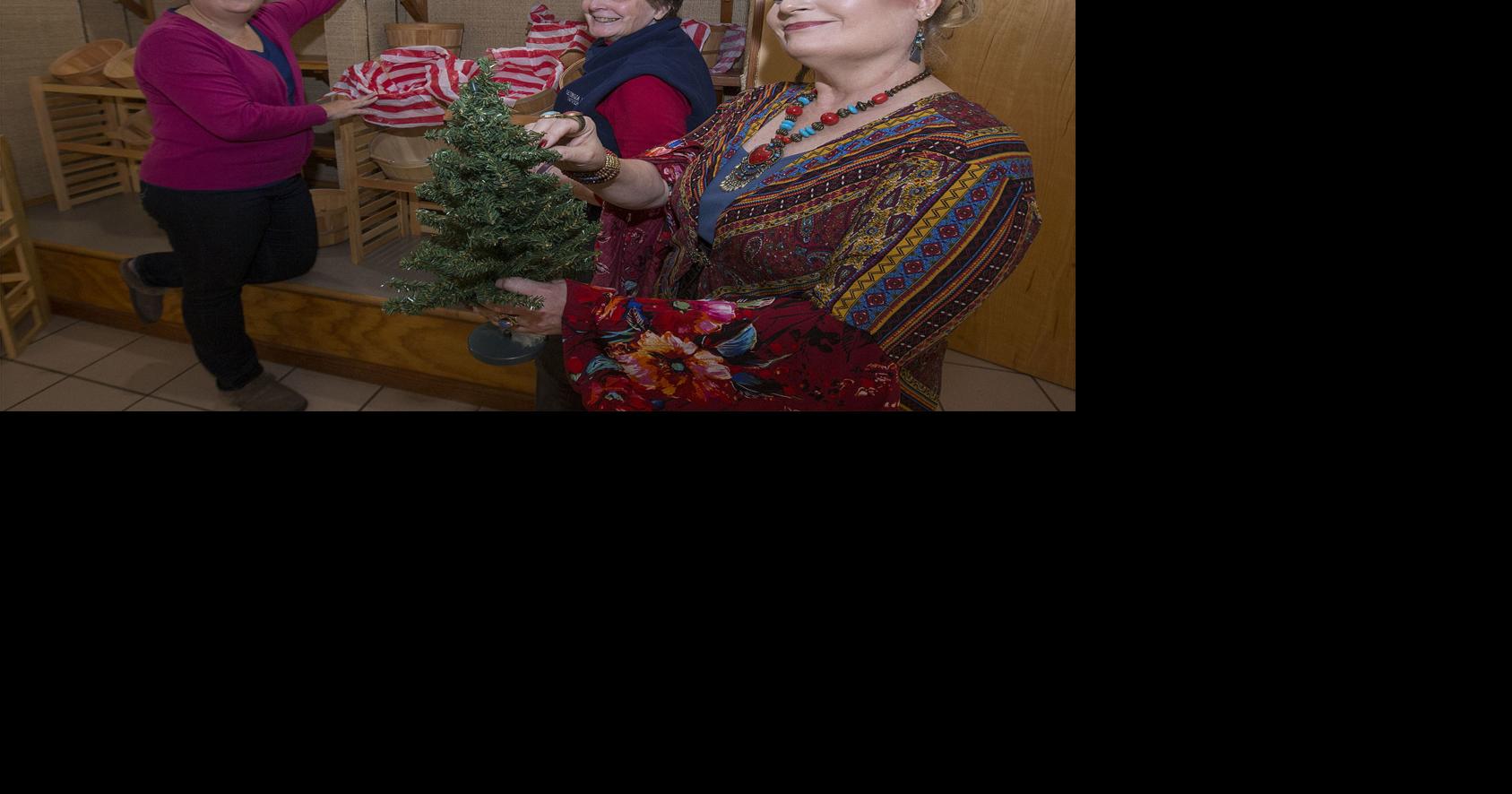 Christmas House Arts & Crafts Show offers holiday gifts galore at The ...