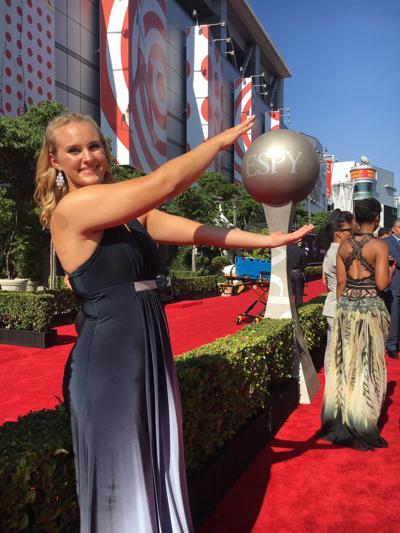 Pope alum Kelly Barnhill wins ESPY Award as top female collegiate ...
