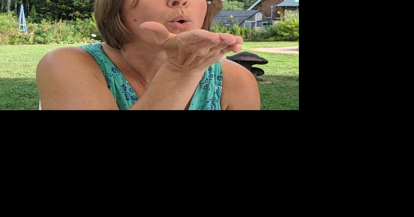 "Hummingbird whisperer" shares how banding birds helps research | News ...