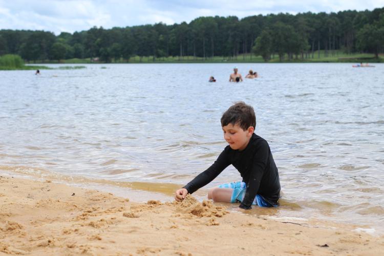 PHOTOS: Families at Acworth Beach | Local News | mdjonline.com