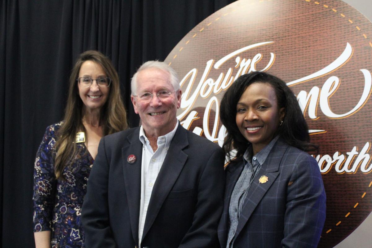 'You're Welcome in Acworth': Mayor Talks Wins, Plans | Local News ...