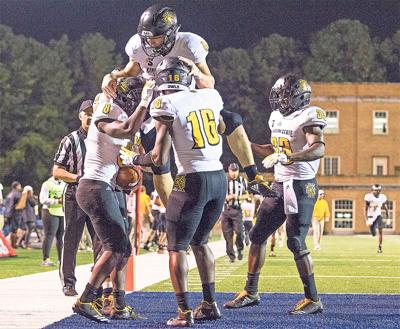 KSU's Jake McKenzie embraces diverse role as running back, short ...