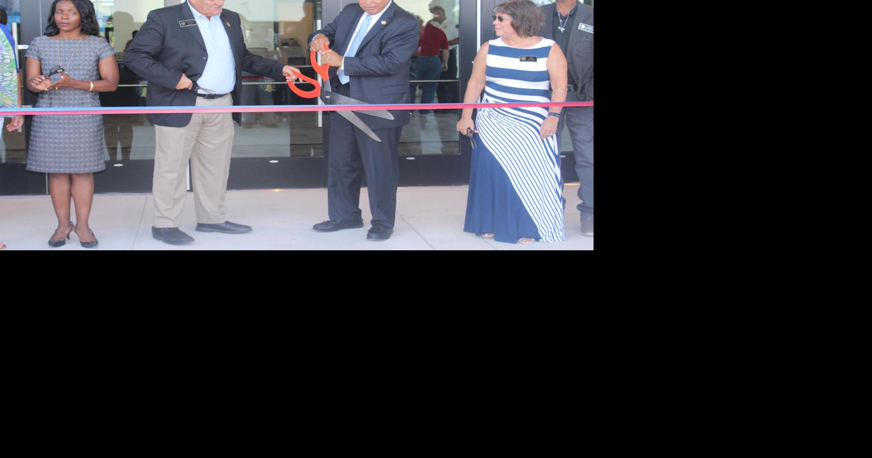 Ribbon cut on $13.2 million event center at Jim R. Miller Park | News ...